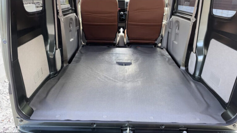 【DIY】エブリイDA17V車中泊仕様！床下収納フラット化（完成編） | へいじつ木工