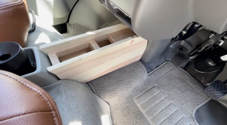 【コンソールボックスDIY】エブリイDA17V用に木材で製作 | へいじつ木工